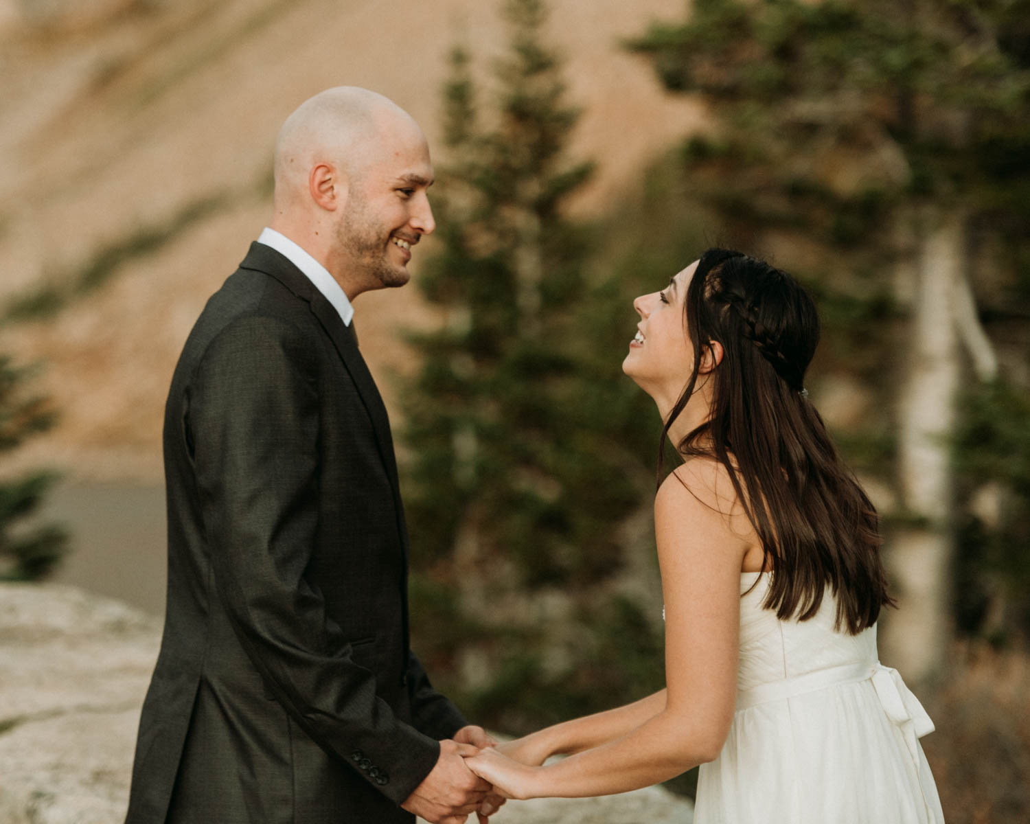 A Dreamy Sunrise Lake Isabelle Elopement - Colorado Elopement ...